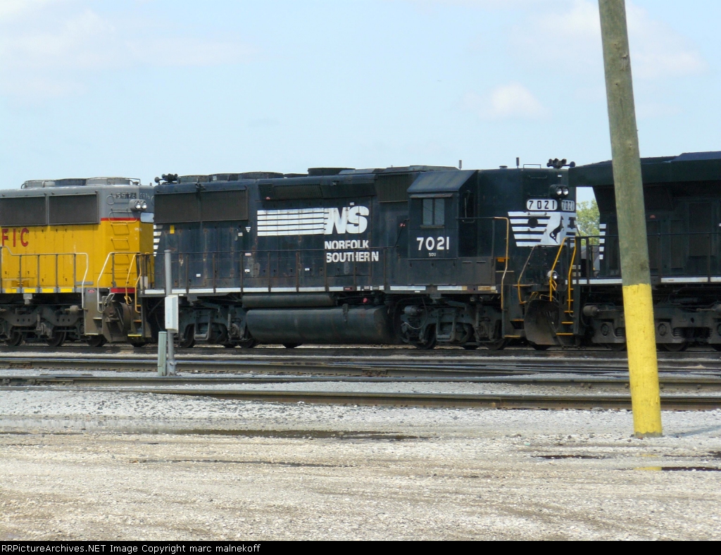 NS 7021